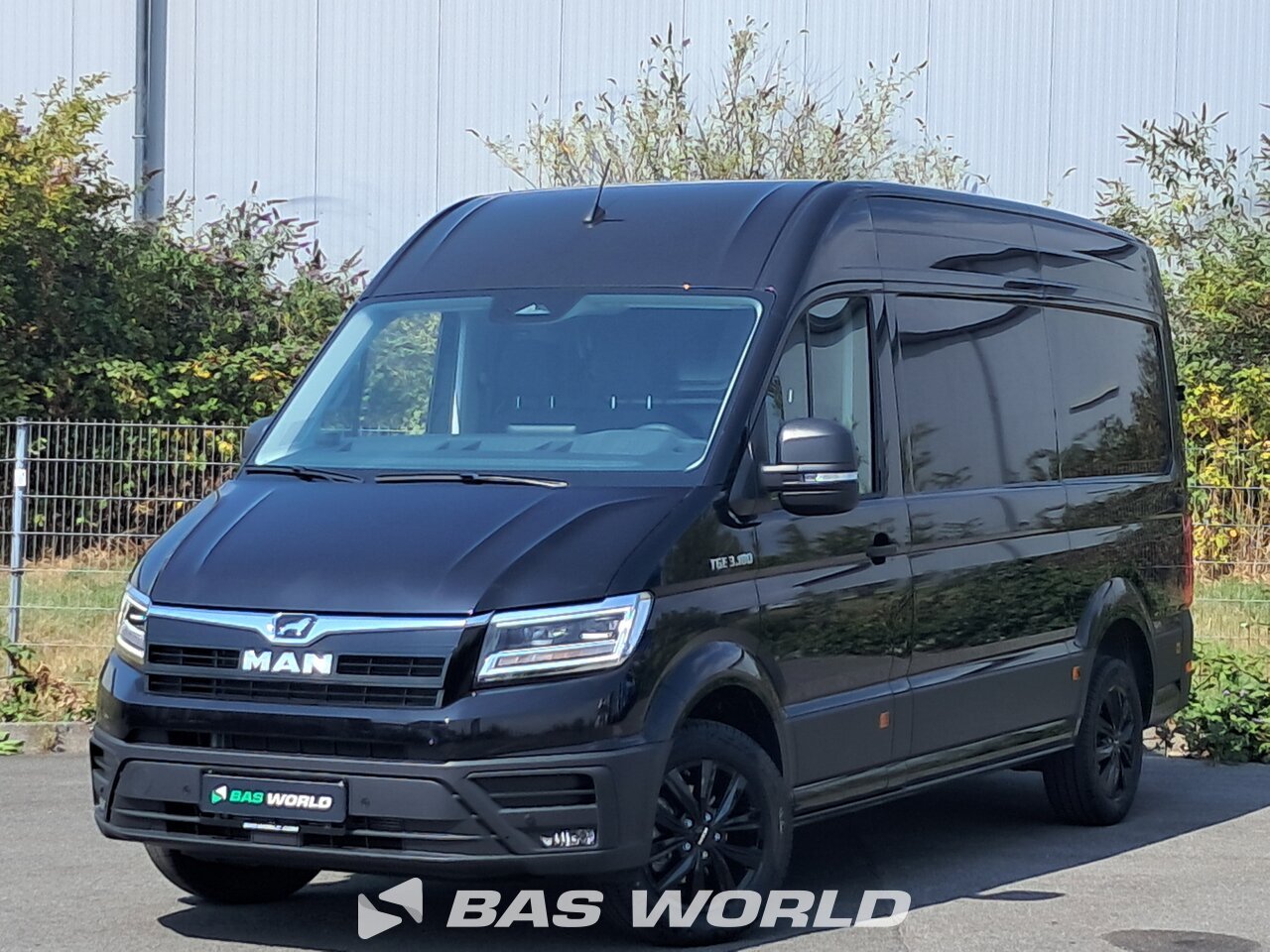 Volkswagen Crafter 177pk Duba închisă - BAS World