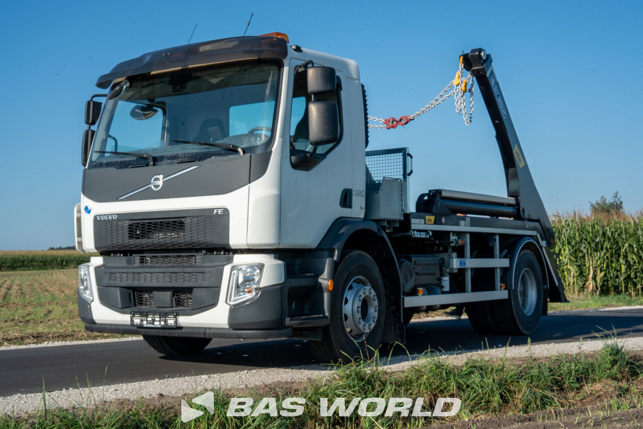 Volvo FE 320 4X2 Hyva Camion à benne basculante - BAS World