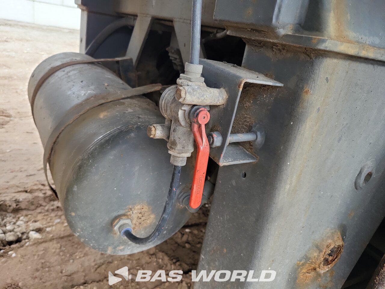 Nooteboom Low loader semi-trailer - BAS World