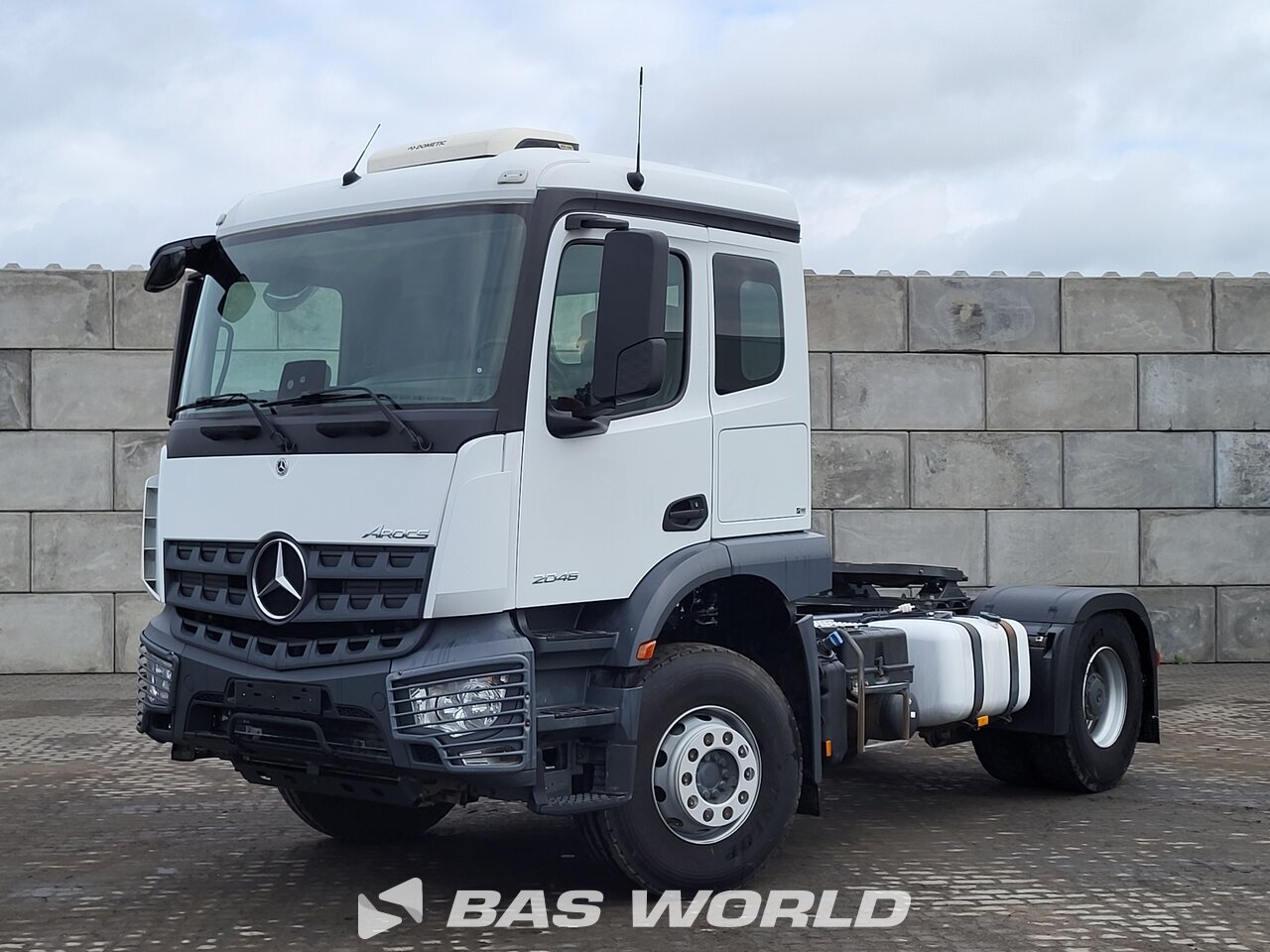 Mercedes Arocs 2046 4X2 Tractor - BAS World