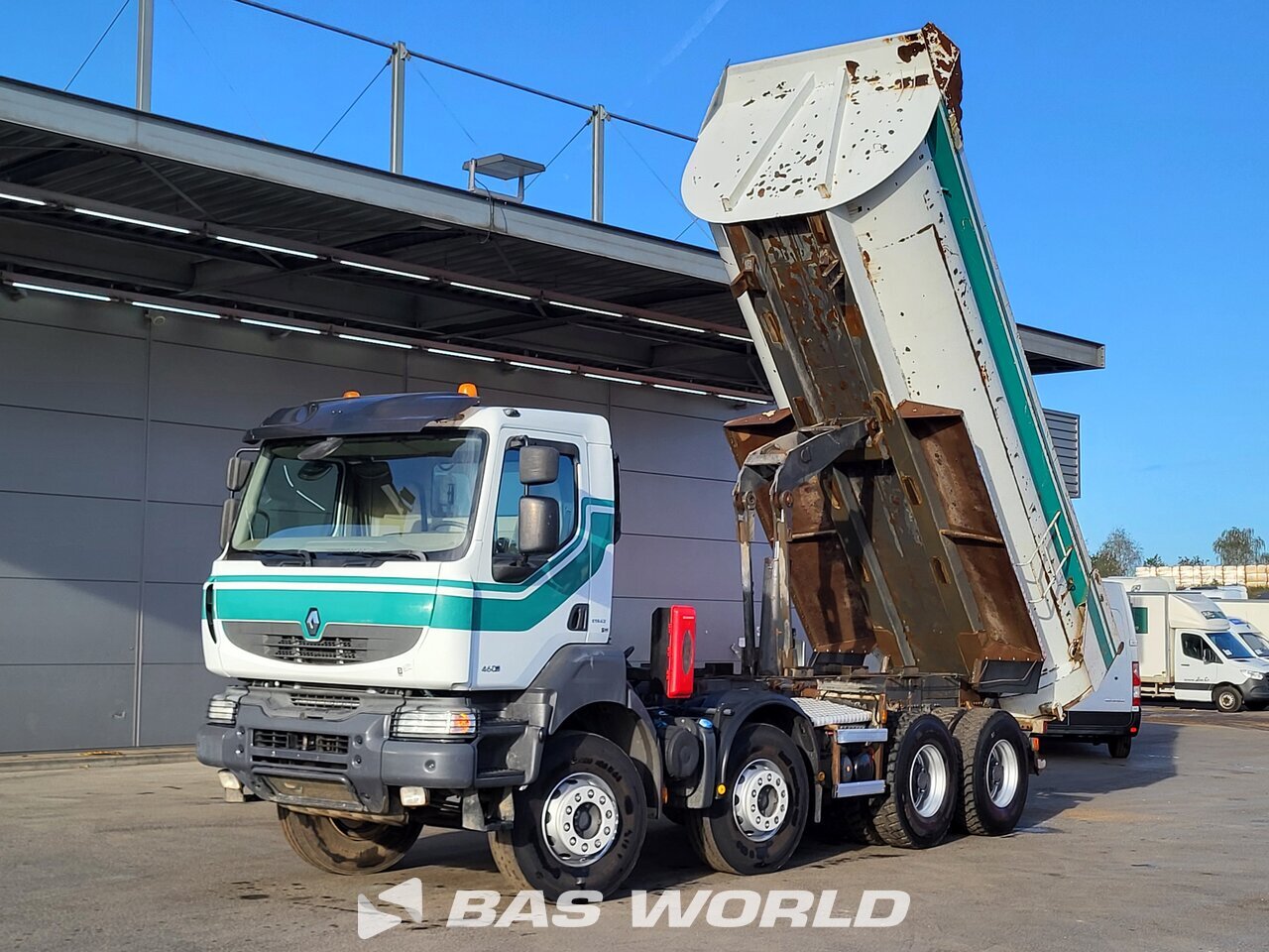 Renault Kerax 460 8X4 Bra Camion Benne - BAS World