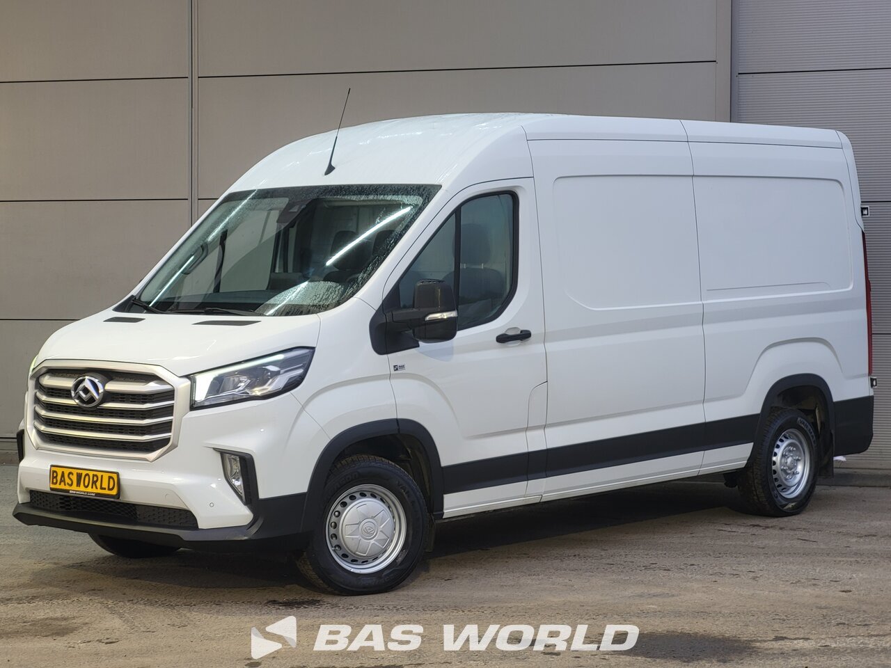 Maxus Closed box van - BAS World