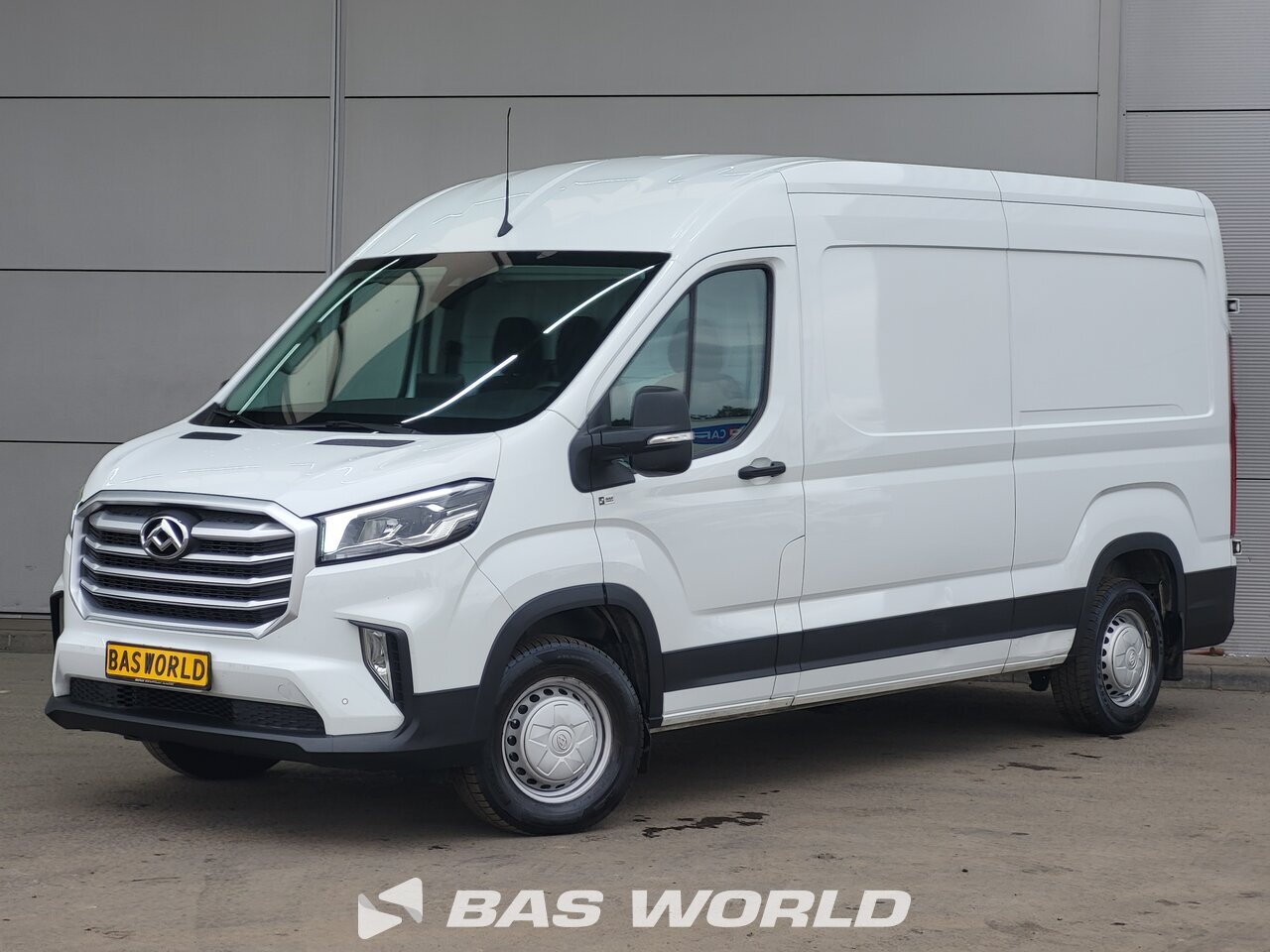 Maxus Closed box van - BAS World