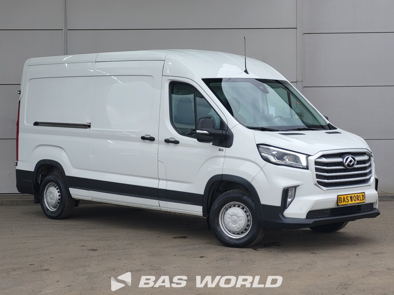 Maxus Closed box van - BAS World