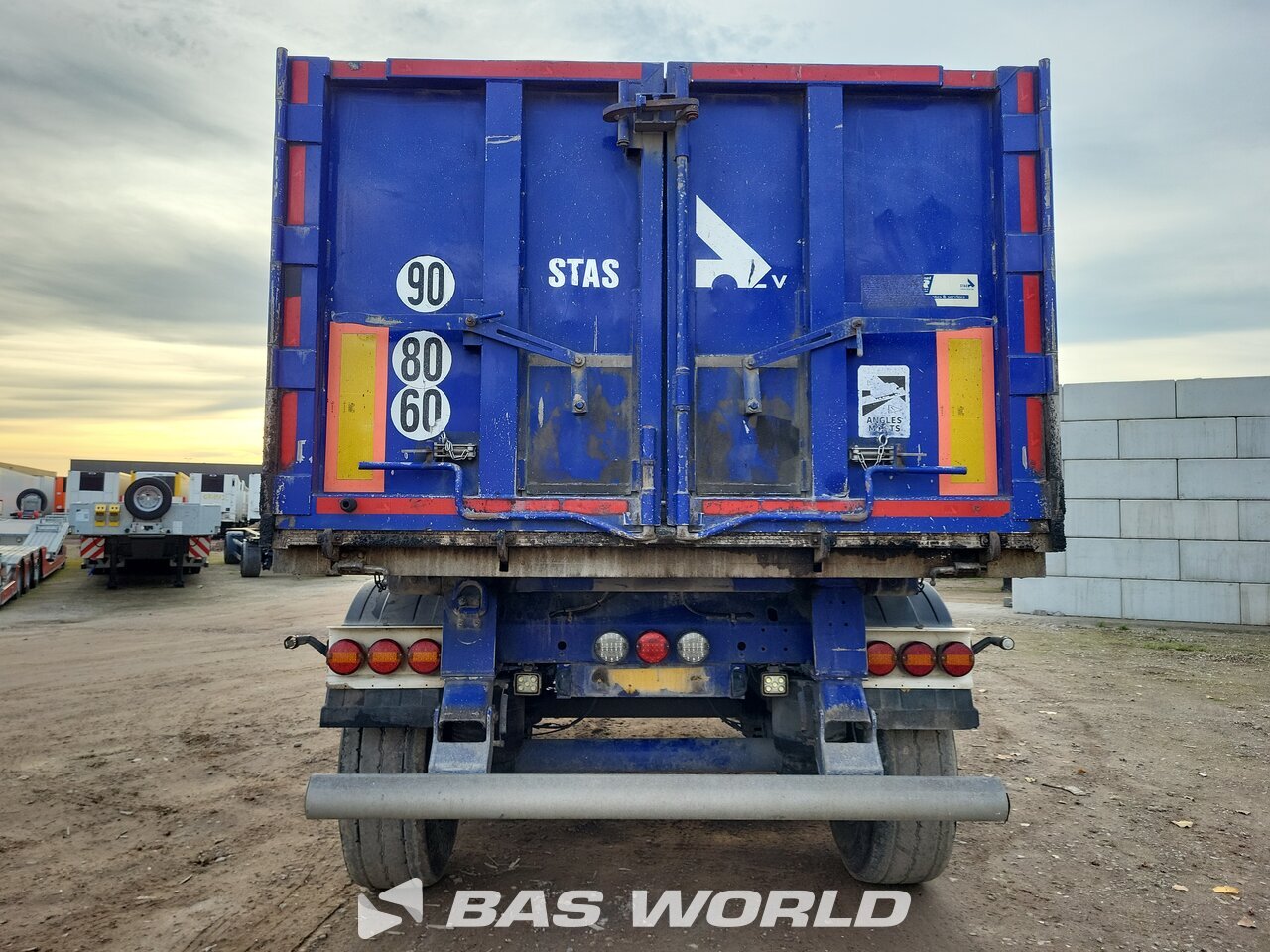 STAS Kipper oplegger - BAS World