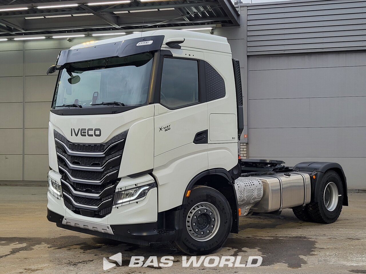 Iveco X-Way 500 4X2 Tractor Unit - BAS World