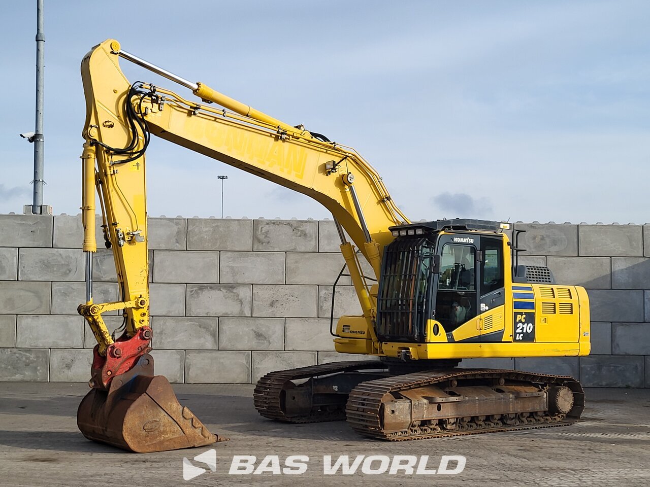 Komatsu PC210 LC-10 Crawler excavators - BAS World