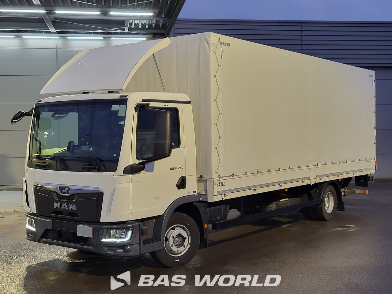 MAN TGL 12.250 4X2 Saxas Camion rideaux coulissants - BAS World