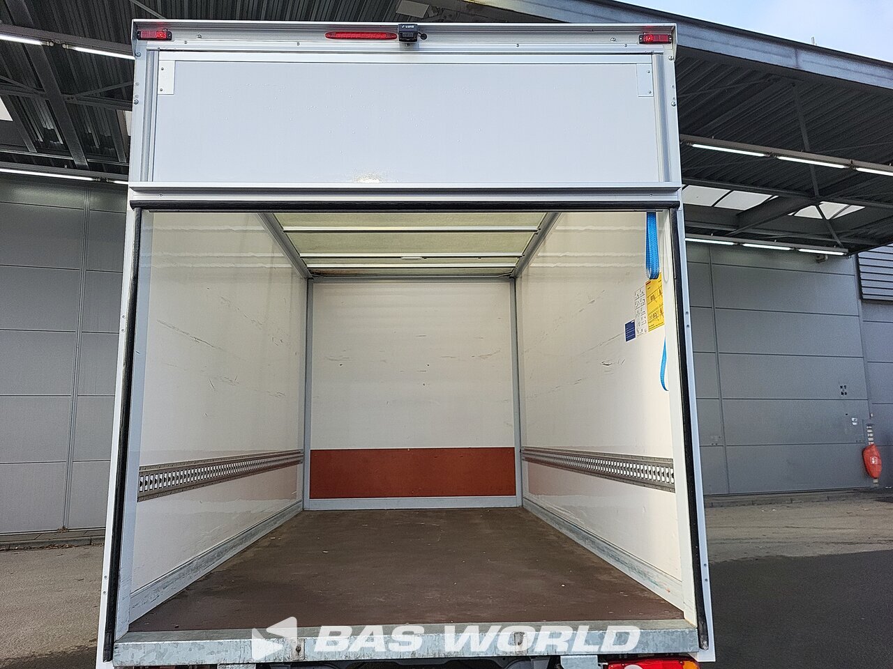 Opel Movano 140PK Box body - BAS World