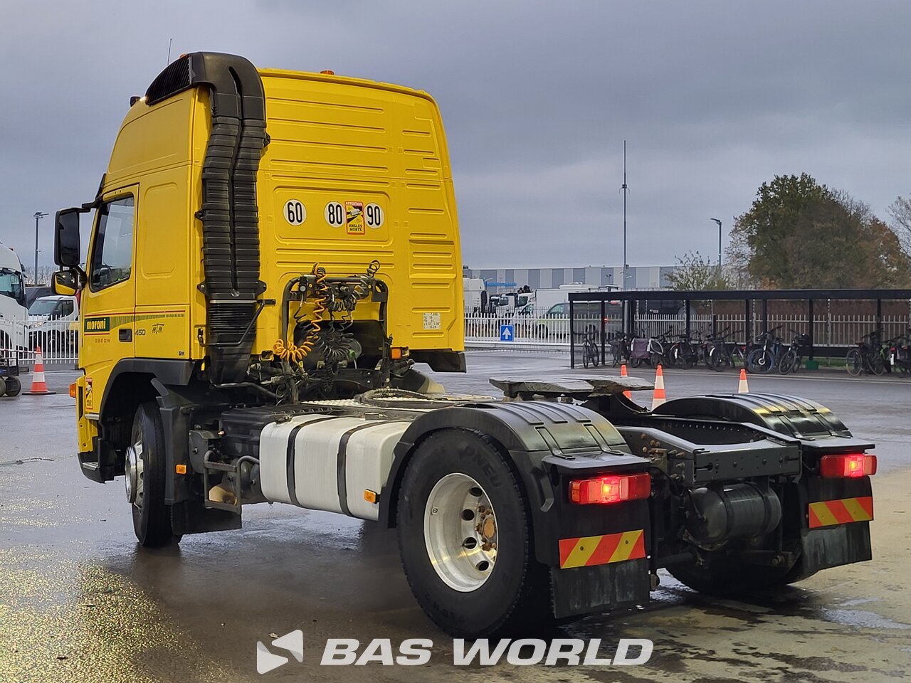 Volvo FM 450 Trekker - BAS World