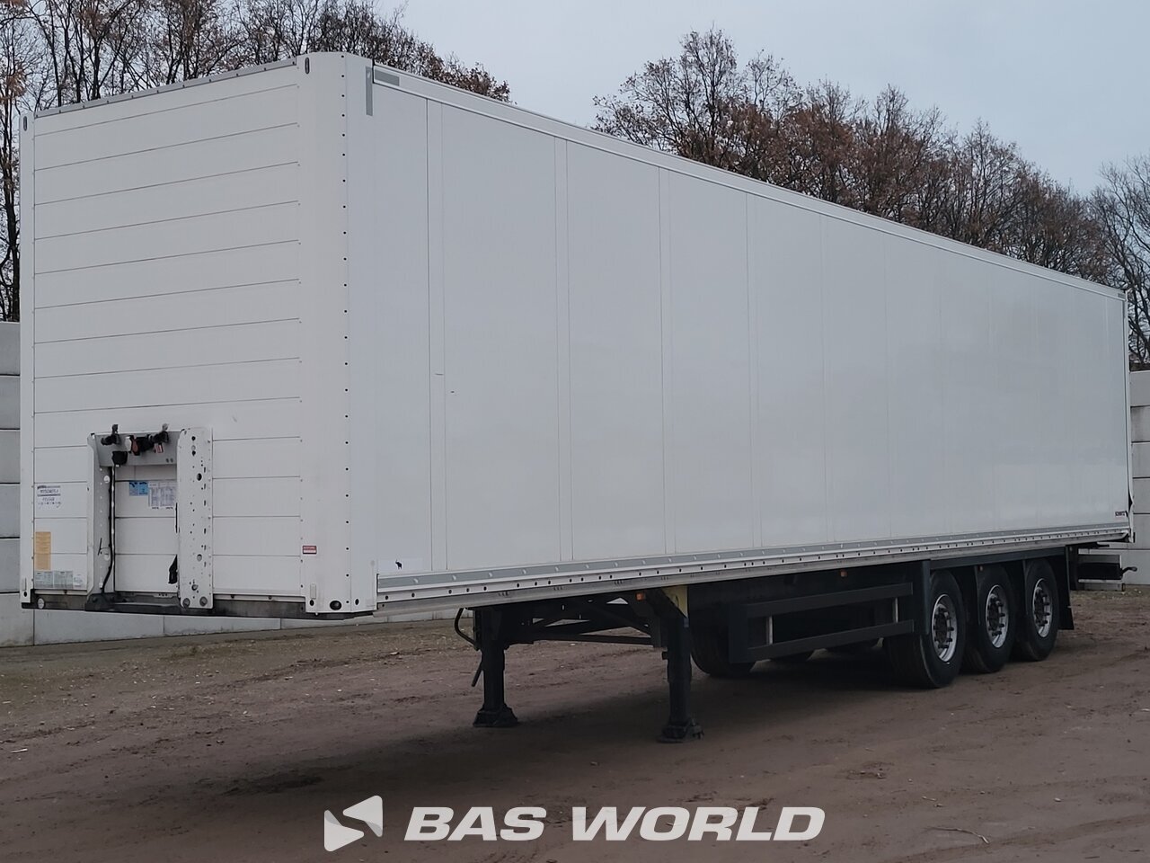 Schmitz Closed Box semi trailer - BAS World