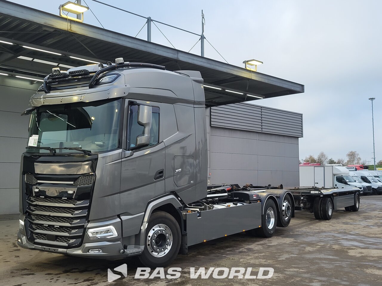 DAF XG 530 6X2 HIAB Multilift Lkw und Anhänger - BAS World