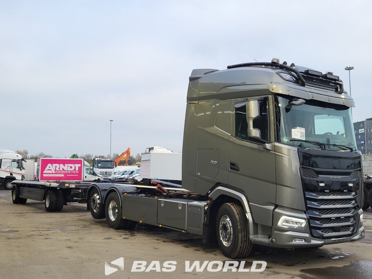 DAF XG 530 6X2 HIAB Multilift Lkw und Anhänger - BAS World