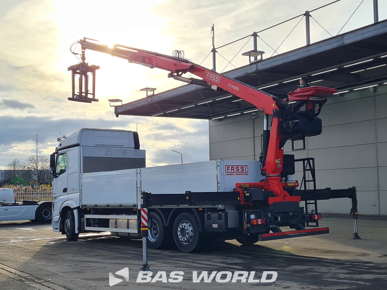 Mercedes Actros 2745 6X2 Adam Karosserie und Fahrzeugbau Pianale camion ...