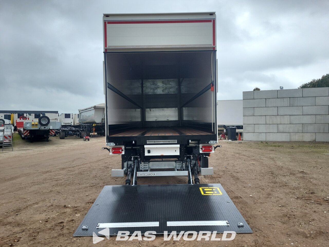 System Trailers Semirremolque - BAS World