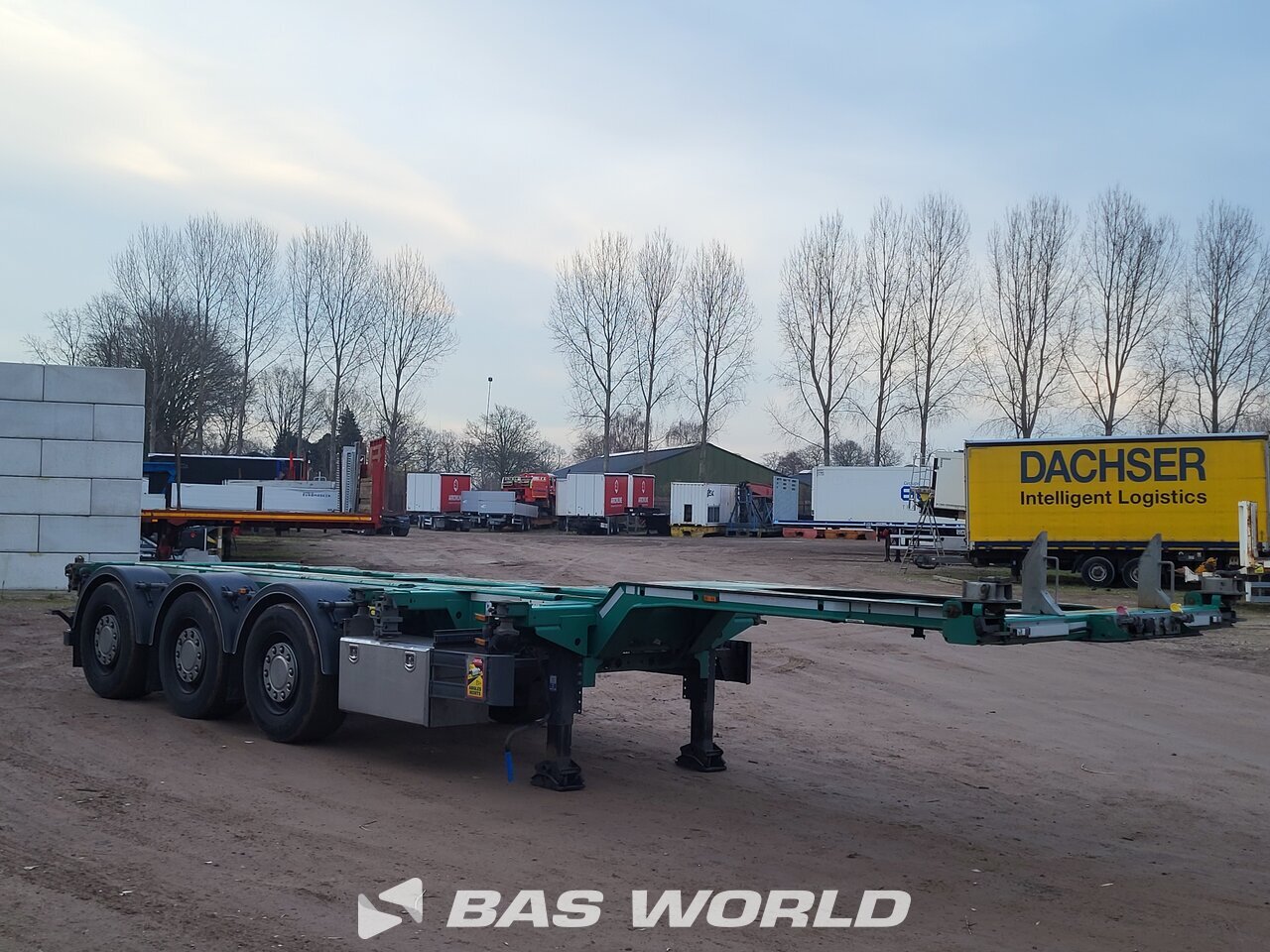 System Trailers Semirremolque chasis portacontenedores - BAS World
