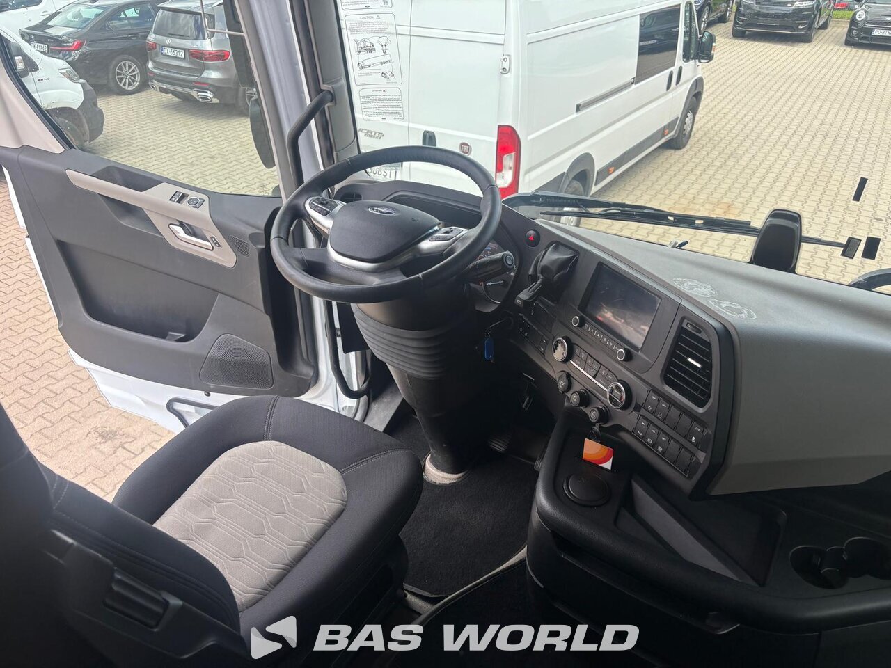 Ford F-Max 500 Tracteur routier - BAS World
