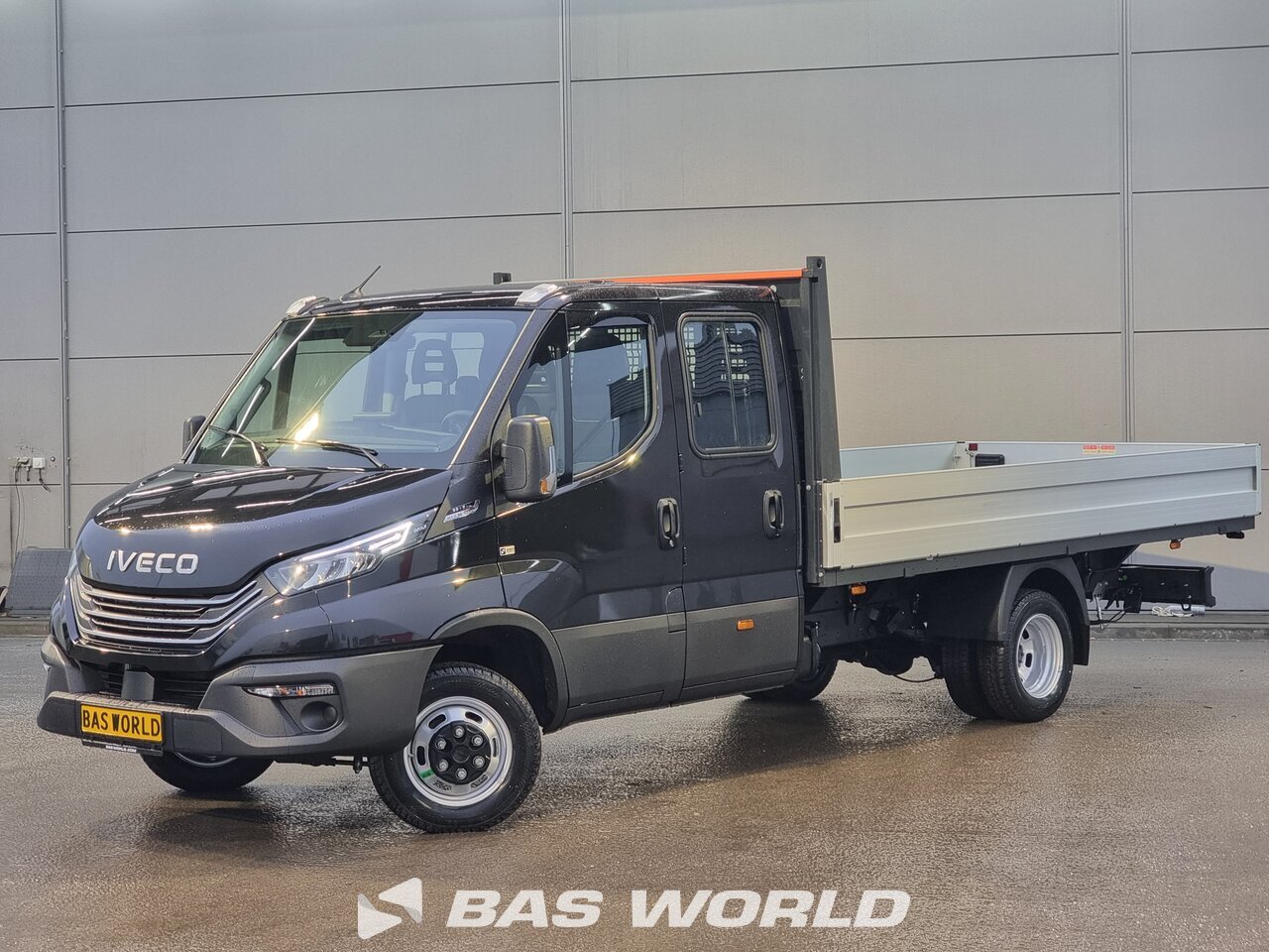 Iveco Daily 35C21 lätt nyttofordon Flakbilar 2024 lätt nyttofordon ...