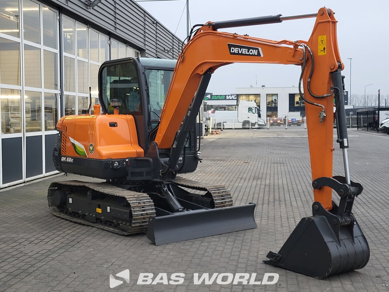 Doosan DX60 E-10N Track Baumaschinen 2024 Baumaschinen - BAS World
